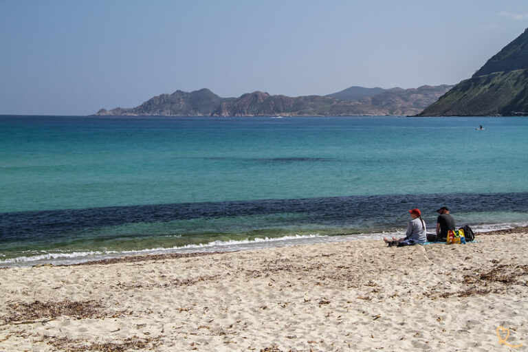 Plage de Lozari (Corse): accès, conseils, photos
